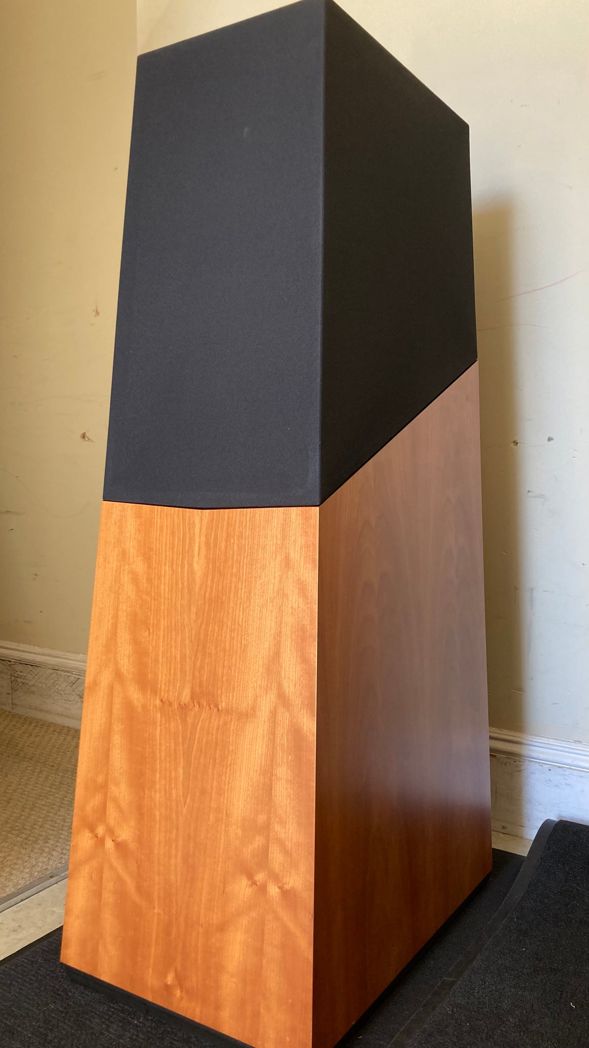 Vandersteen Model 5 Pre-Owned – Audio Connection